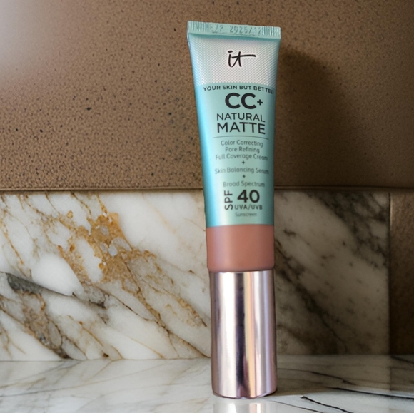 it cosmetics | Makeup | New It Cosmetics Cc Cream Natural Matte ...